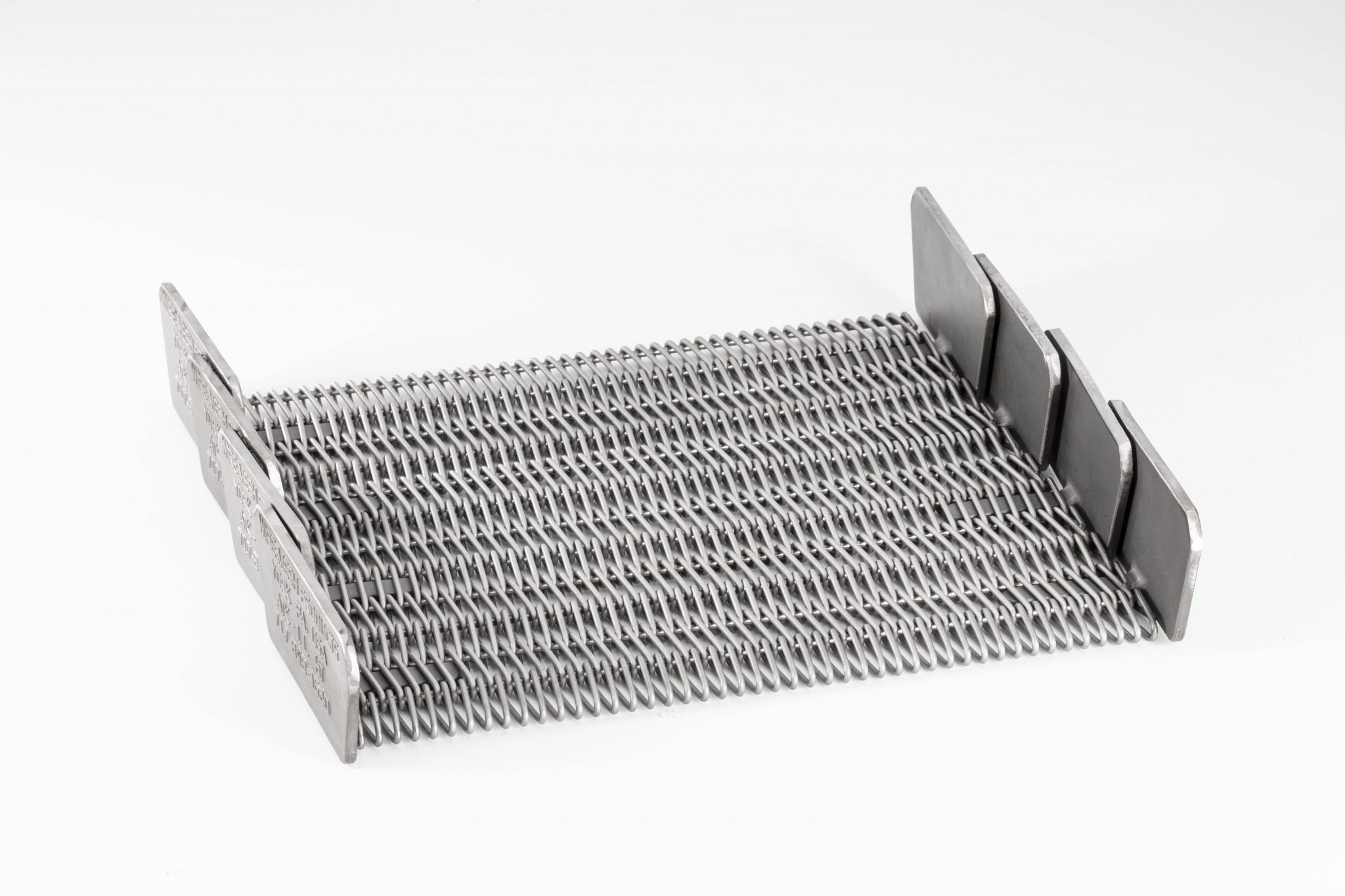 Custom Conveyor Belt Edge Design | Wire-Mesh Products, Inc.